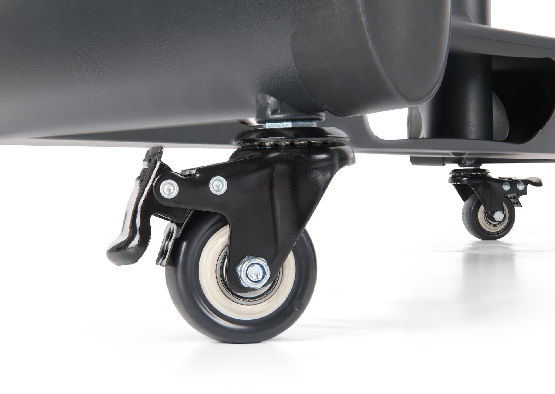 Confidence Monitor Stand | Low Height Angled Cart | Displays2Go