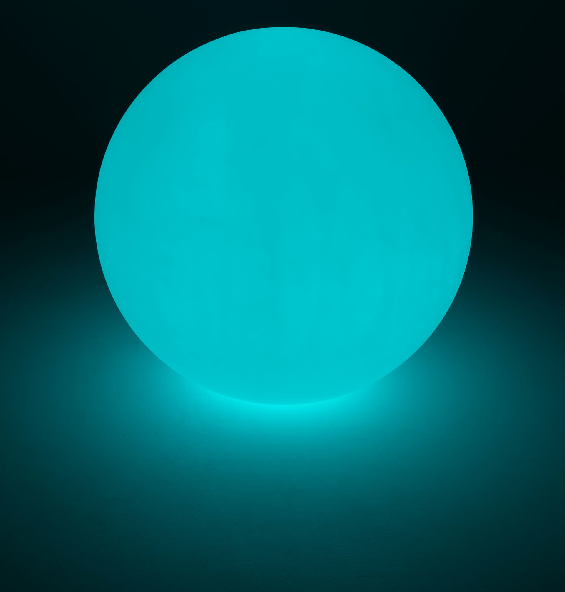 LED Glow Ball | Large 31.5" Diameter Illuminated Globe | Displays2Go