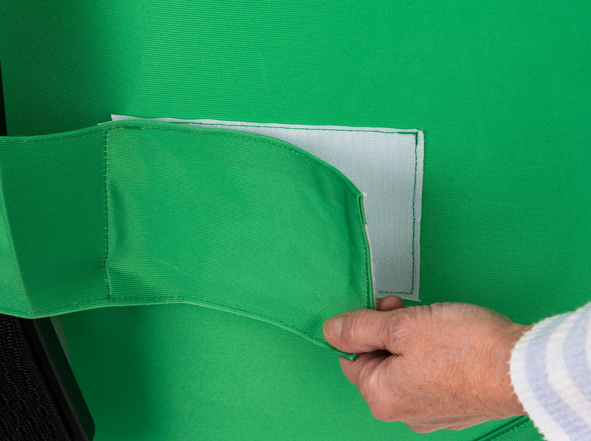 Portable Chair Mounted Green Screen | 60" Round Webcam Backdrop ...