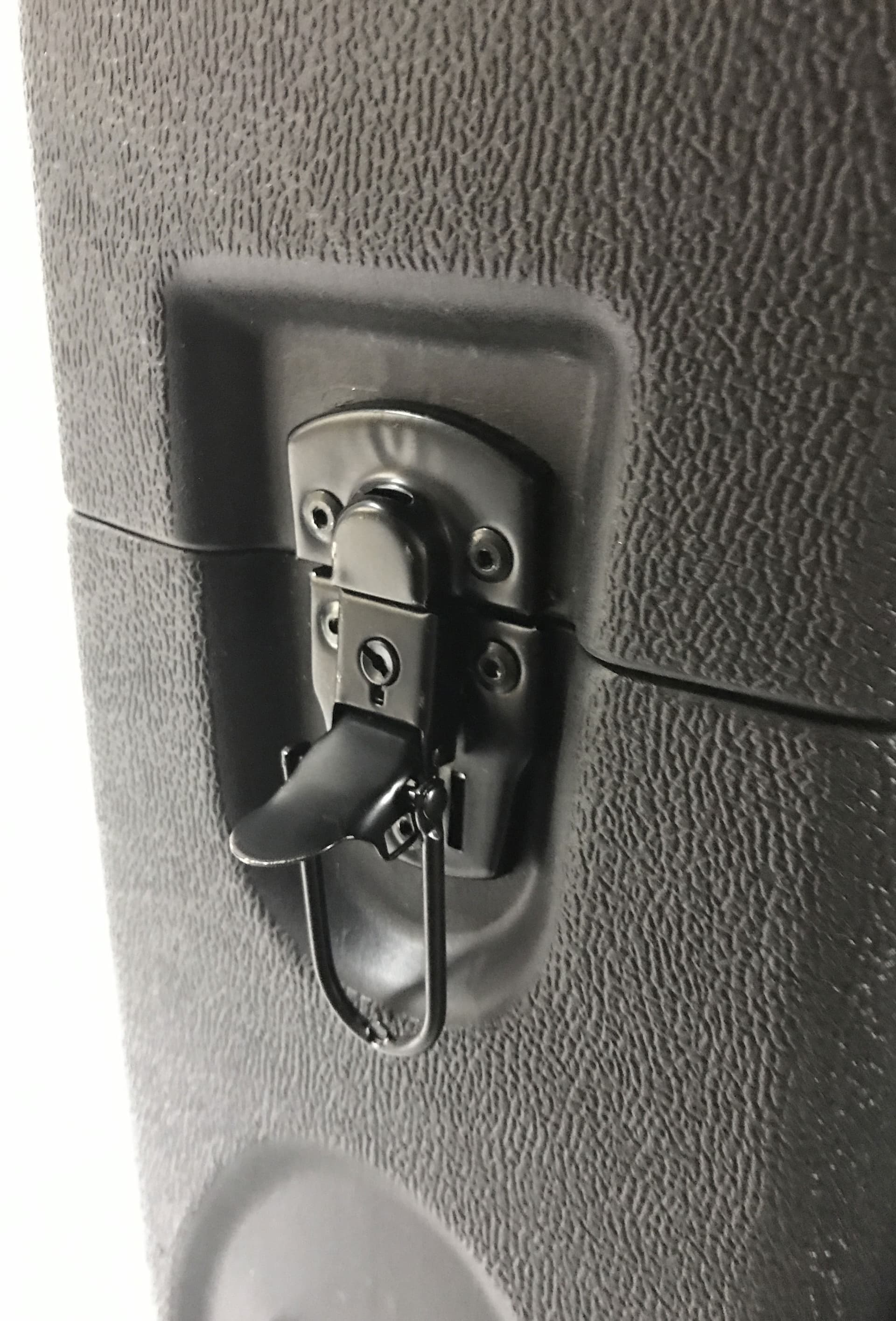 Banner Stand Case | Locking with 2 Keys | Displays2Go