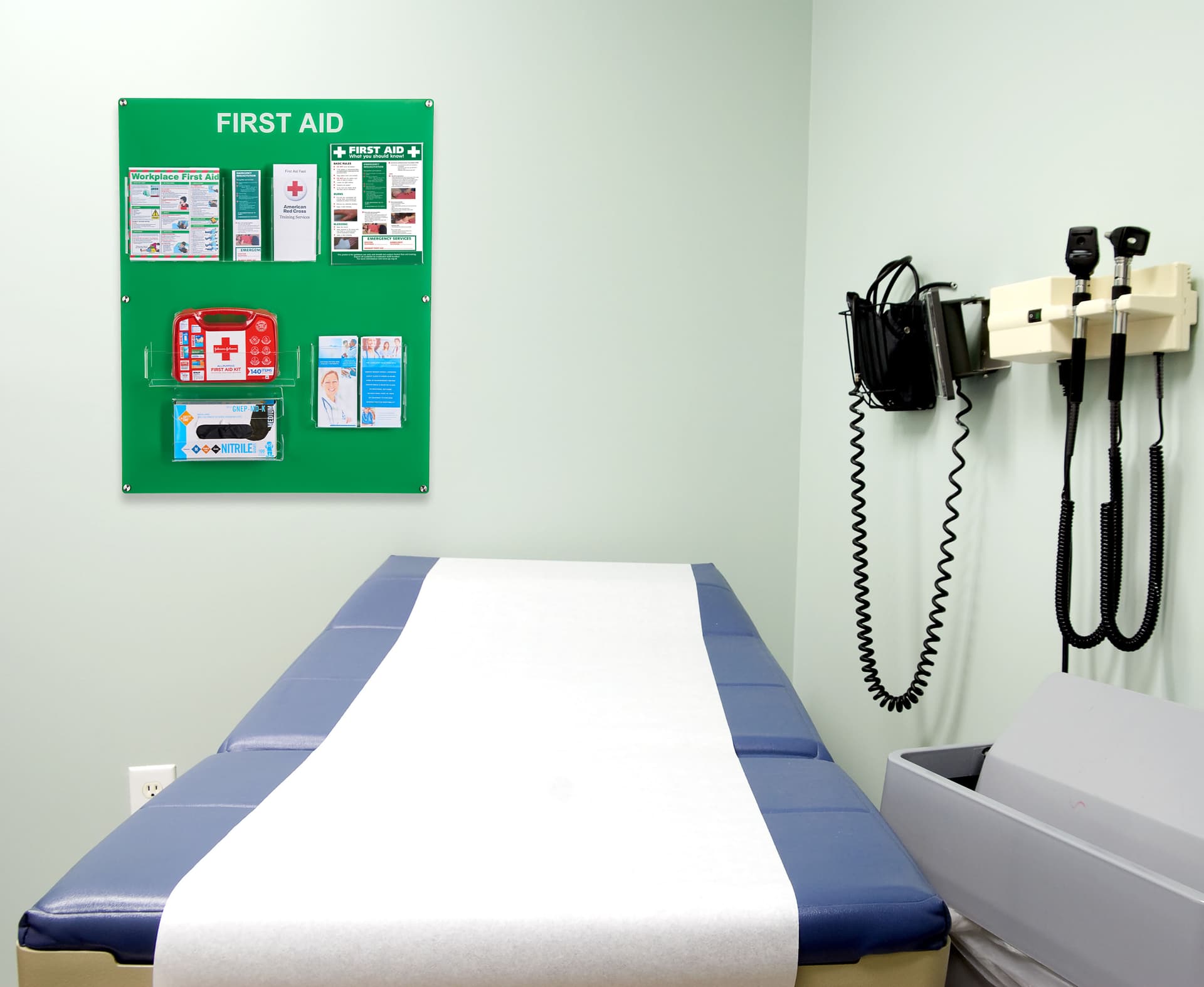 Wall-Mounted First Aid Station | Kit Shelf & Pamphlet Holders | Displays2Go