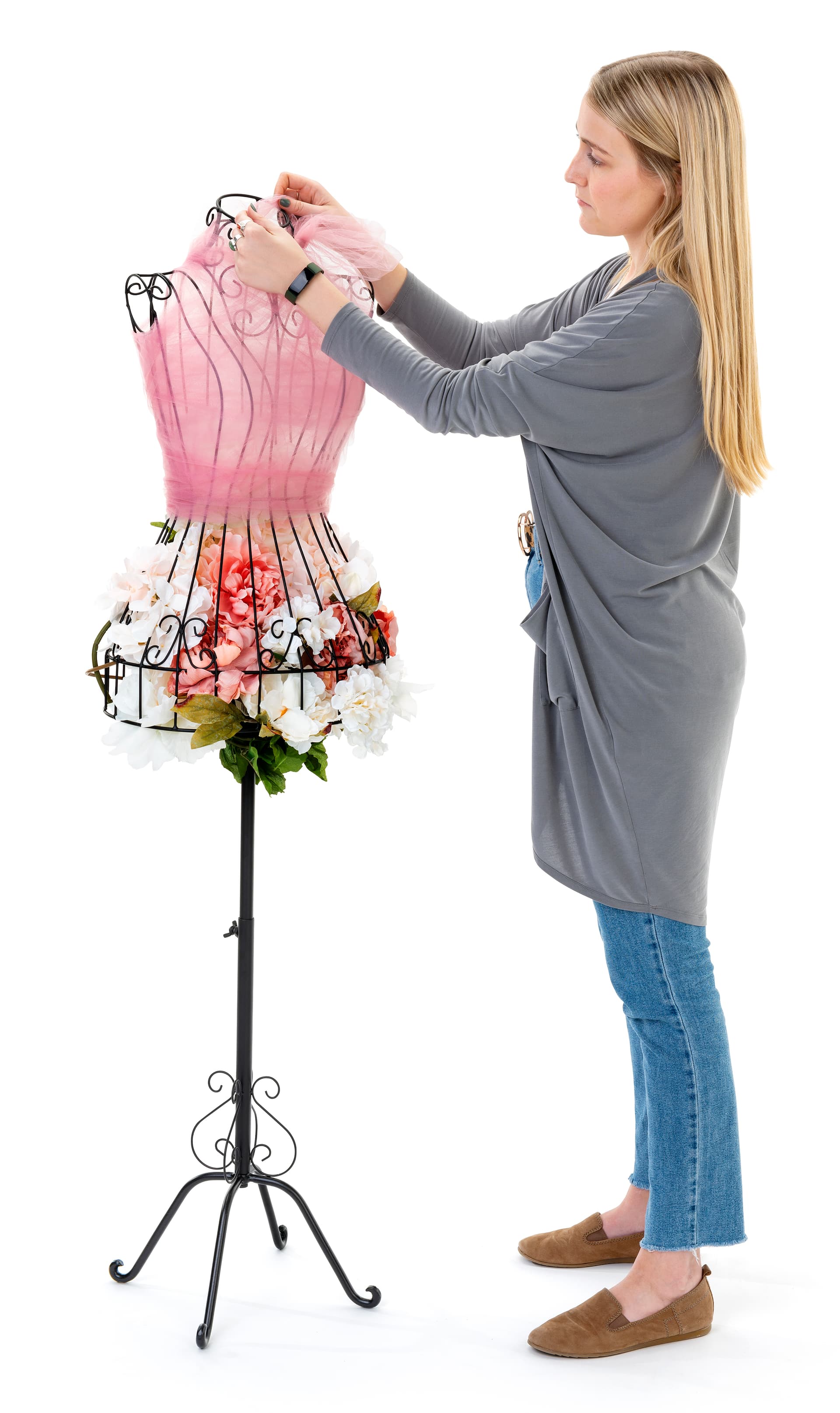 Wire Dress Form | 5mm Gauged Wrought Iron | Displays2Go