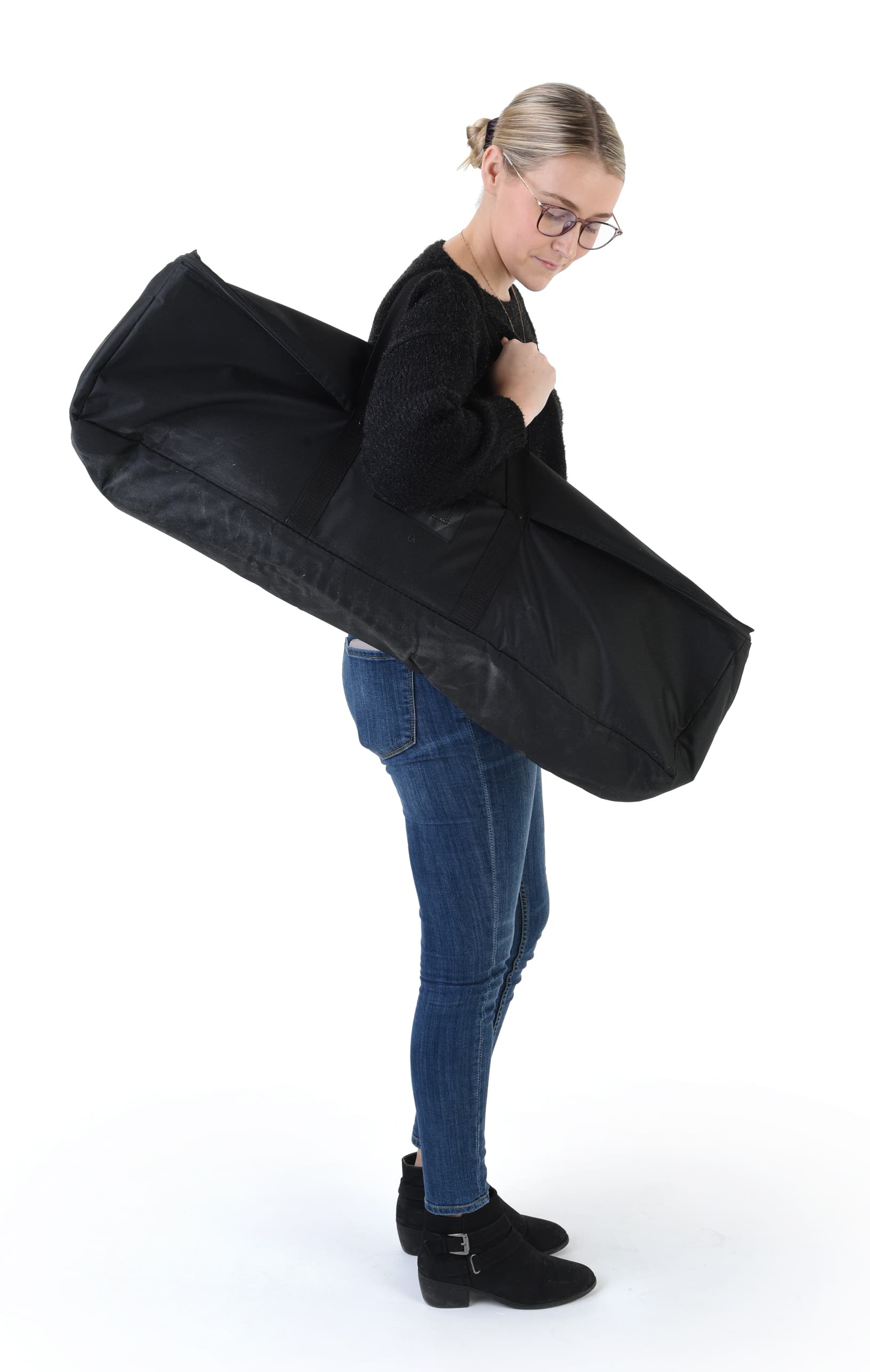 Portable Dressing Room | Easy Snap and Click Assembly | Displays2Go