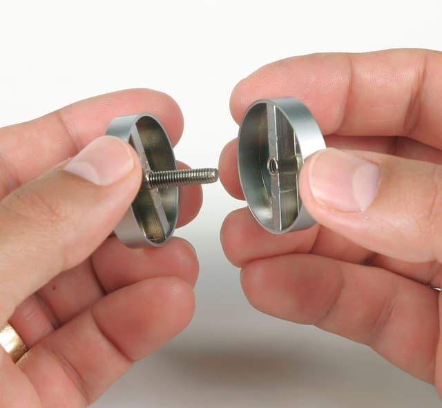Decorative Hardware | Sandwich Caps | Displays2Go