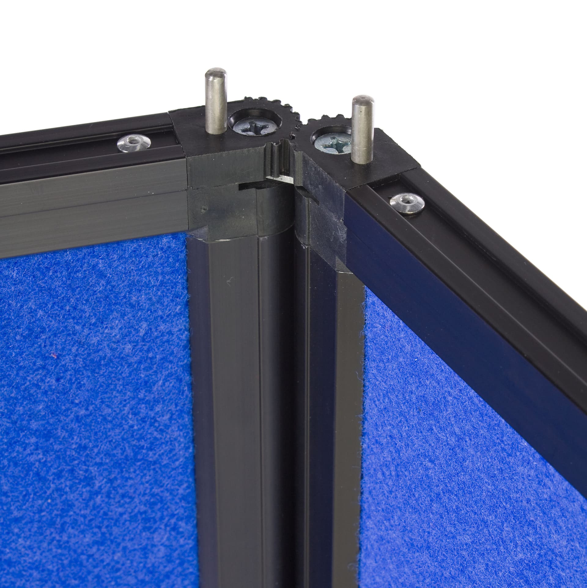 Trade Show Display Panel Folds Into 2 Different Configurations ...