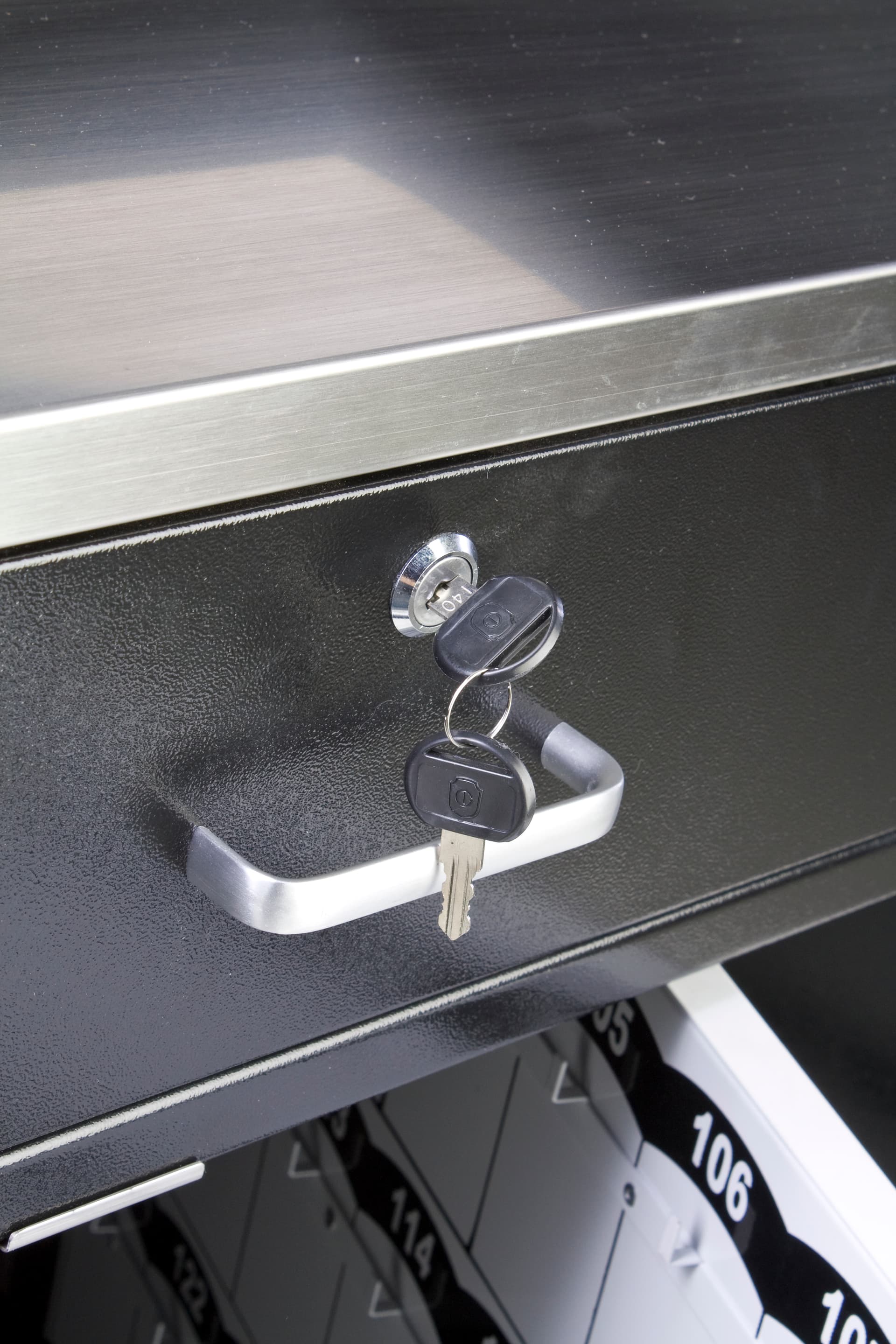 Locking Valet Stand w/ Marked Hooks for Up to (150) Sets of Keys ...